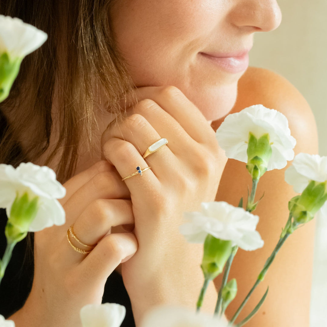 Mae Pearl Signet Ring – P I C N I C